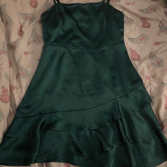 Lulus | Dresses | The Prettiest Emerald Green Ruffled Dress From Lulus ...